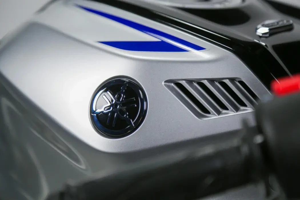 Yamaha YZF-R15M LAMS 2024 | LAMS Sport | Brisan Motorcycles Newcastle